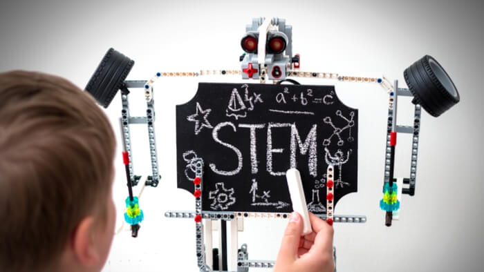 Teaching STEM Through Interactive Storytelling - Giving Compass