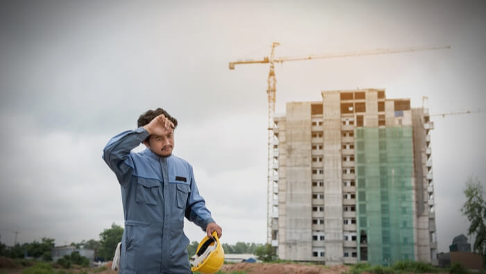 Mental Health Challenges in the Construction Industry - Giving Compass