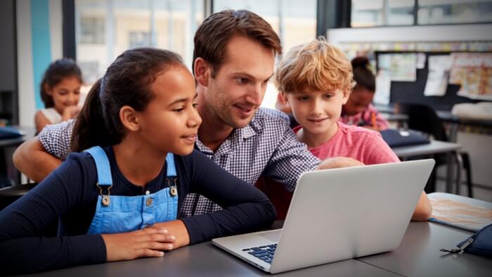 How do Net Neutrality and E-Rate Impact Internet Access in Schools ...