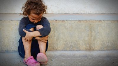 How Growing Up In Poverty Rewires A Child’s Developing Brain - Giving ...