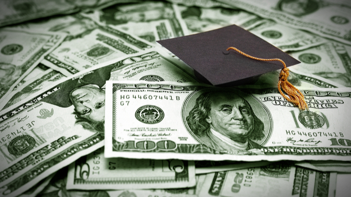 Almost One-Third of Students Eligible for Financial Aid Never Get It ...