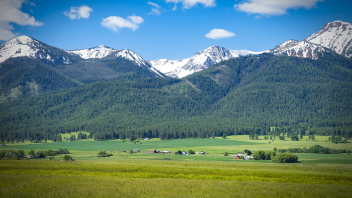 Working to Close the Rural Health Gap in Oregon - Giving Compass
