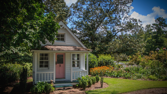 For Women, by Women: A Sisterhood of Carpenters Builds Tiny Houses for ...