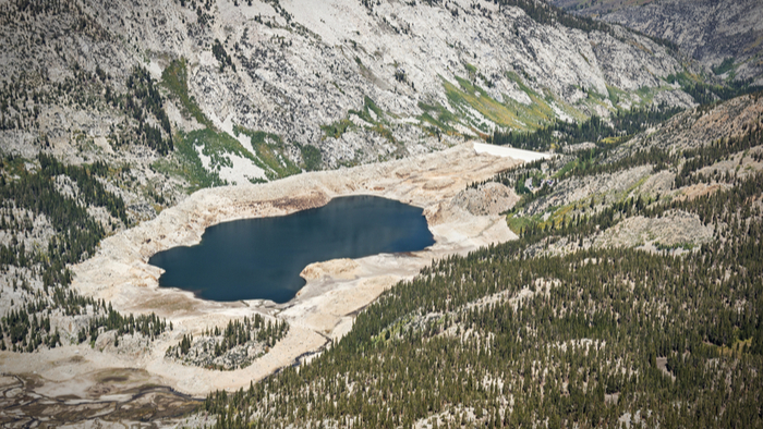 Photographers Capture a Planet in Environmental Crisis - Giving Compass