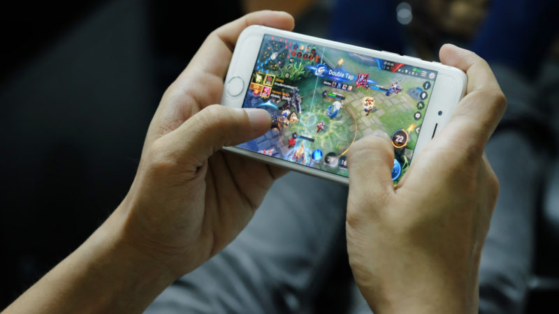 How Mobile Gaming is Driving Innovation in Education - Giving Compass