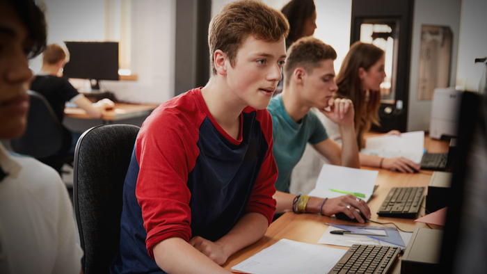 Students Create Pop-Up Makerspaces for Innovation - Giving Compass