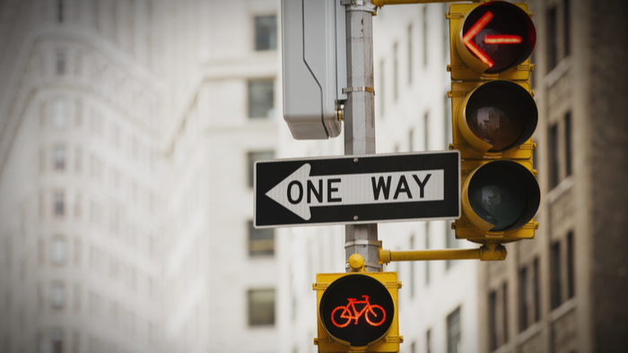 Leveraging 5g Innovation for Vehicle and Pedestrian Safety - Giving Compass