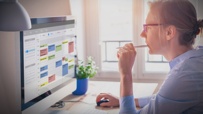 How to Prioritize Tasks to Be a Better Leader - Giving Compass