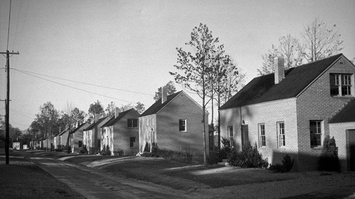 The Lasting Segregation of New Deal Housing Policies - Giving Compass