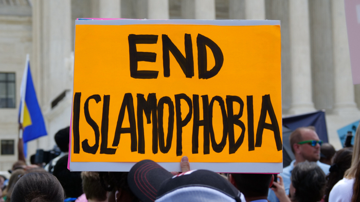 How Social Media Amplifies Islamophobia Online - Giving Compass