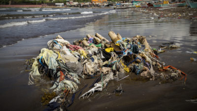 Chronic Marine Trash and Plastic Waste in the Philippines - Giving Compass